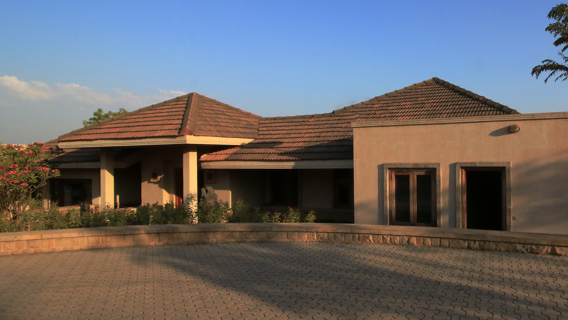 The Courtyard House - Architecture, Interiors, Planning, Conservation ...